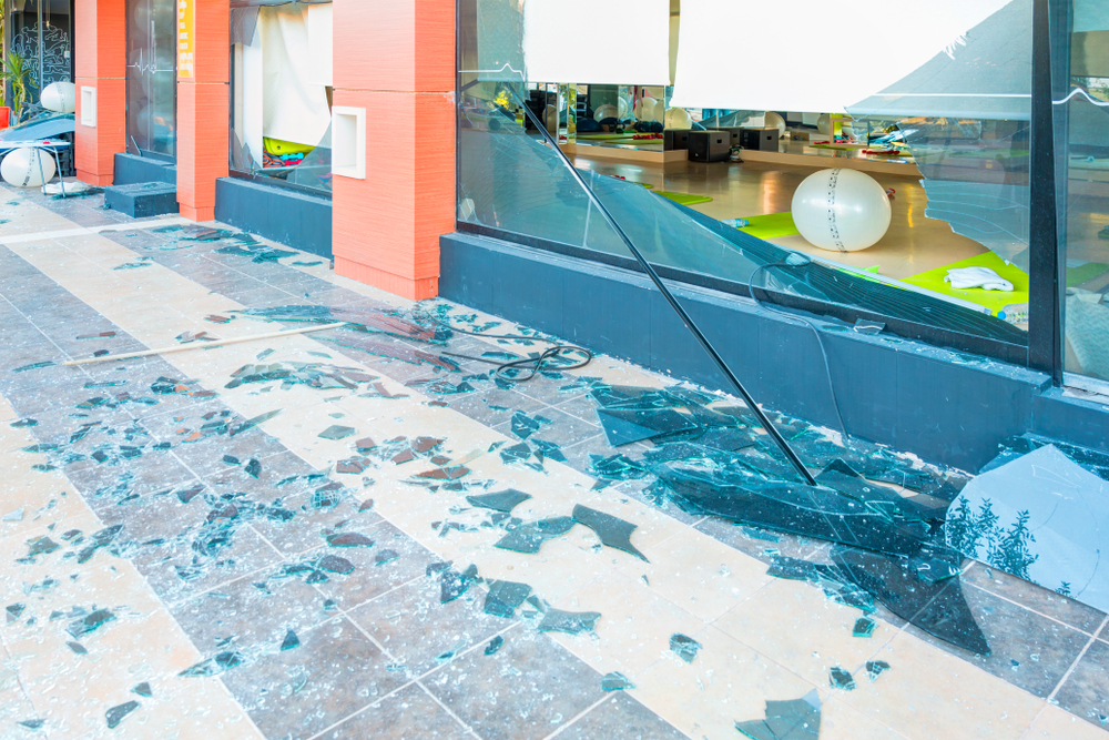 Dangers of Broken Glass & Why it Should be Repaired ASAP